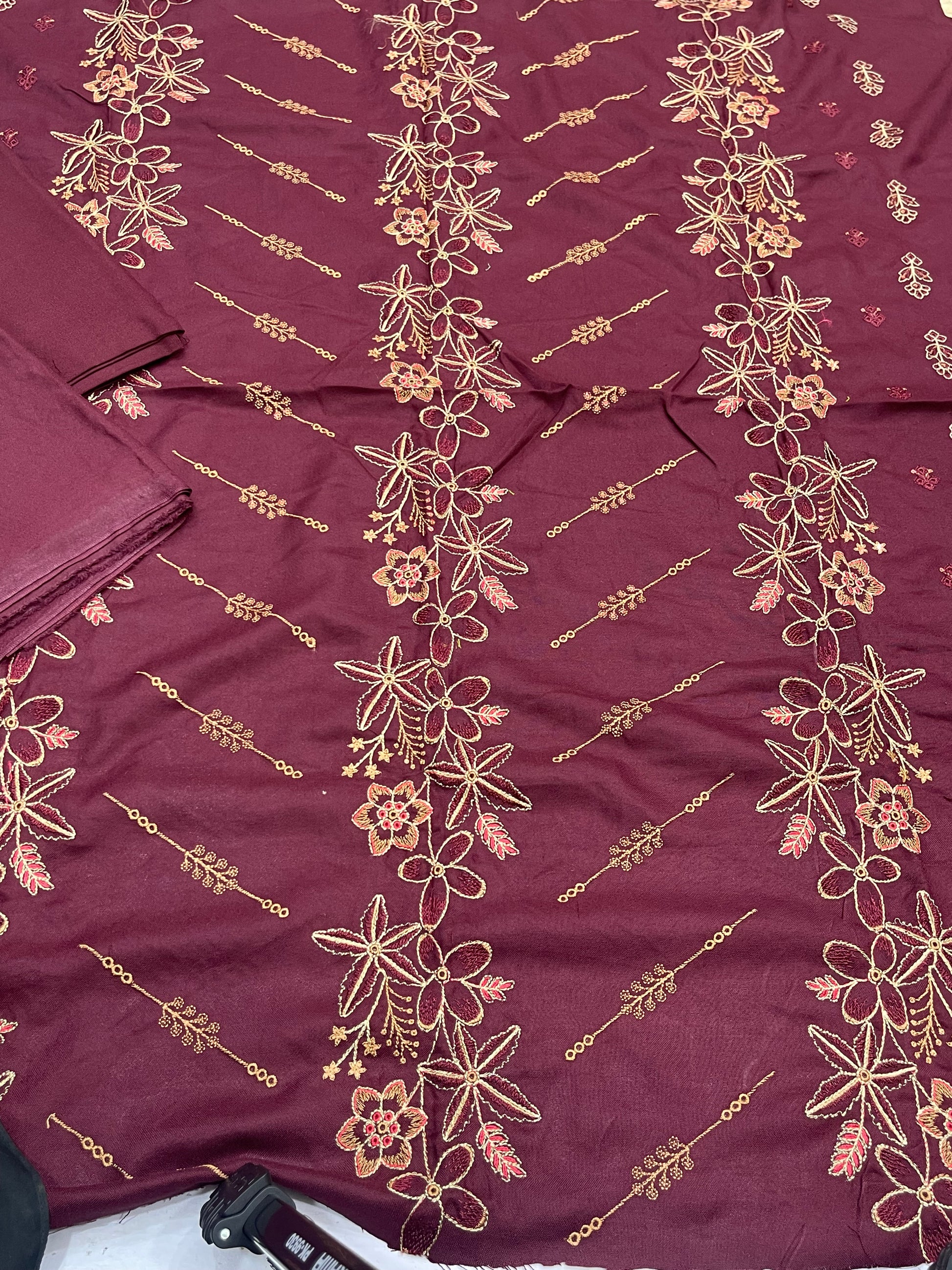 Mehroon 2 laari 2 pc – raisacreationz.com